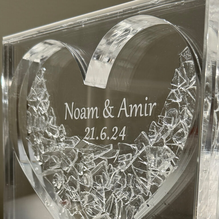 "מזכרת משברי כוס החופה" - Yael Man Art